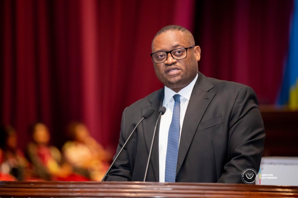 Le Ministre des Finances Doudou Fwamba conduit la délégation congolaise ...